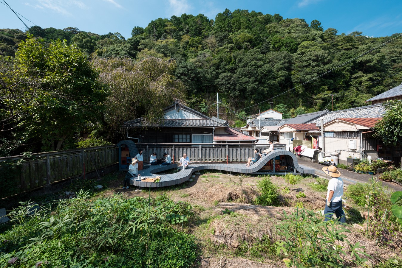Transforming Public Spaces: The Oishii Park Project - Archirro